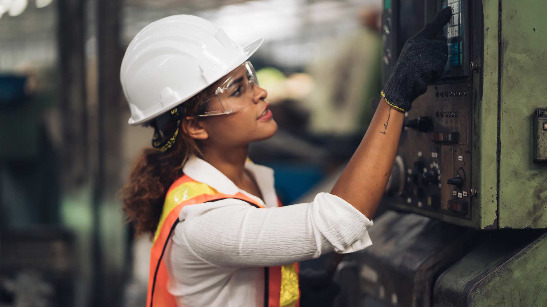 Eyewear Protection Options on the Jobsite - Airgas Thinks